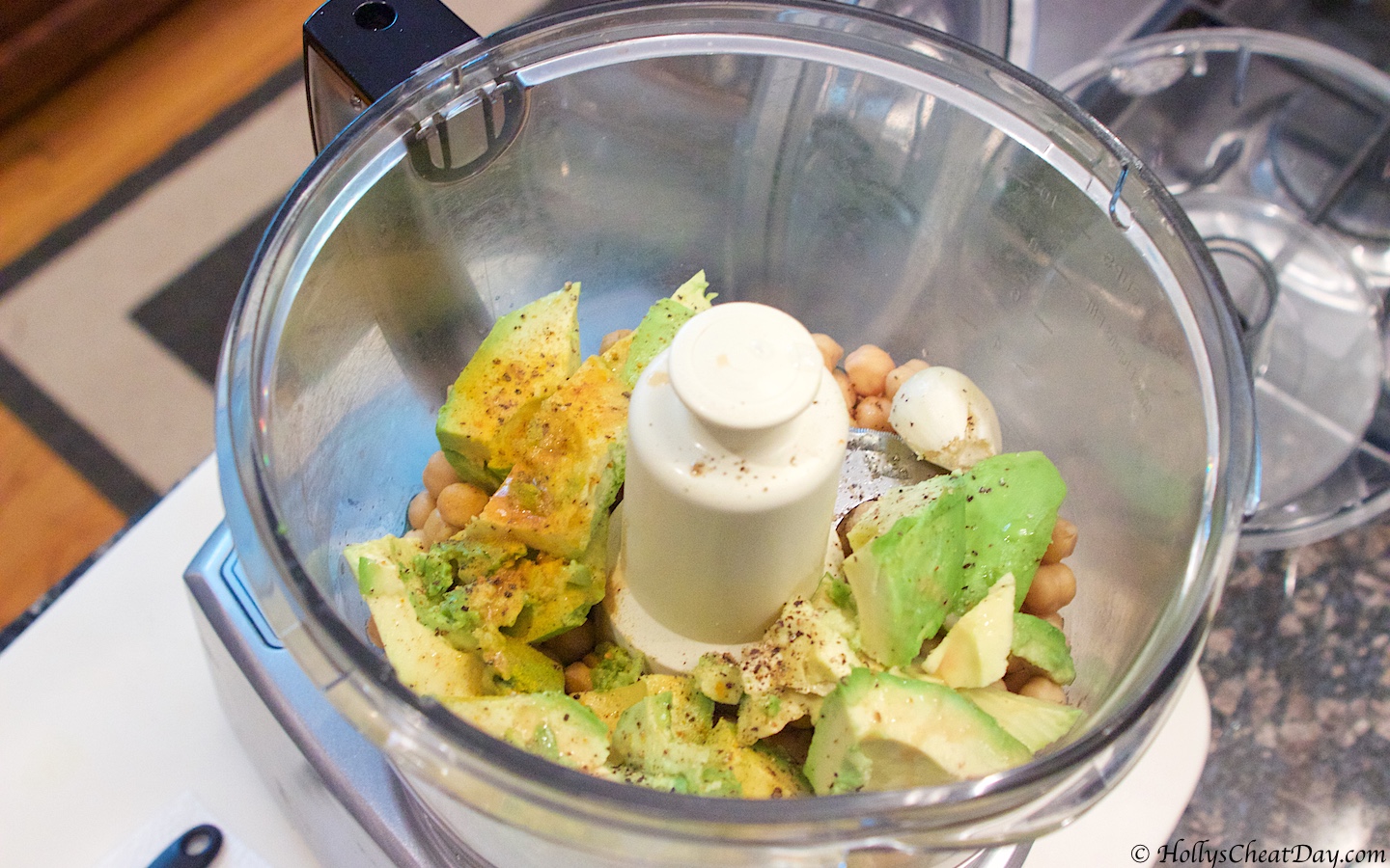 easy-avocado-hummus| HollysCheatDay.com - HOLLY'S CHEAT DAY