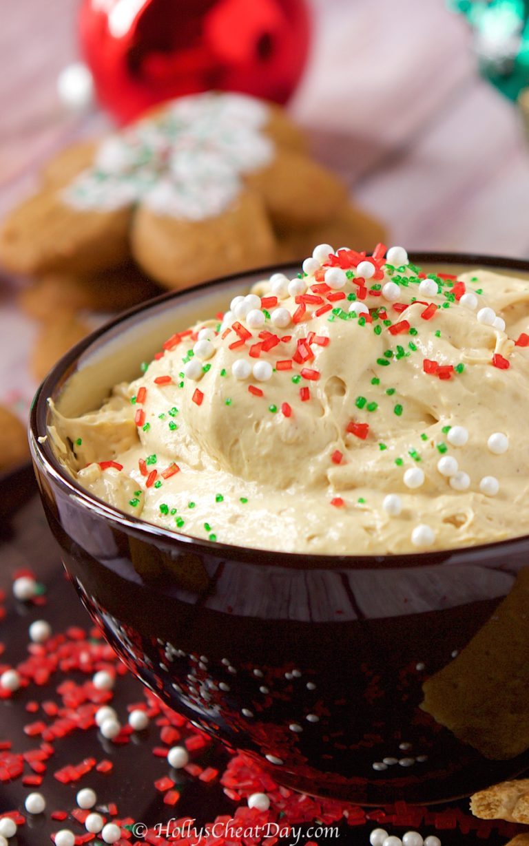 Blogmas Day 1: Easy Gingerbread Dip - HOLLY'S CHEAT DAY